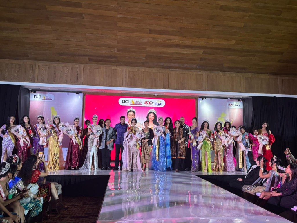 Grand Final, Anindhita dan Whidya Agung Raih Putri Remaja dan Putri ...